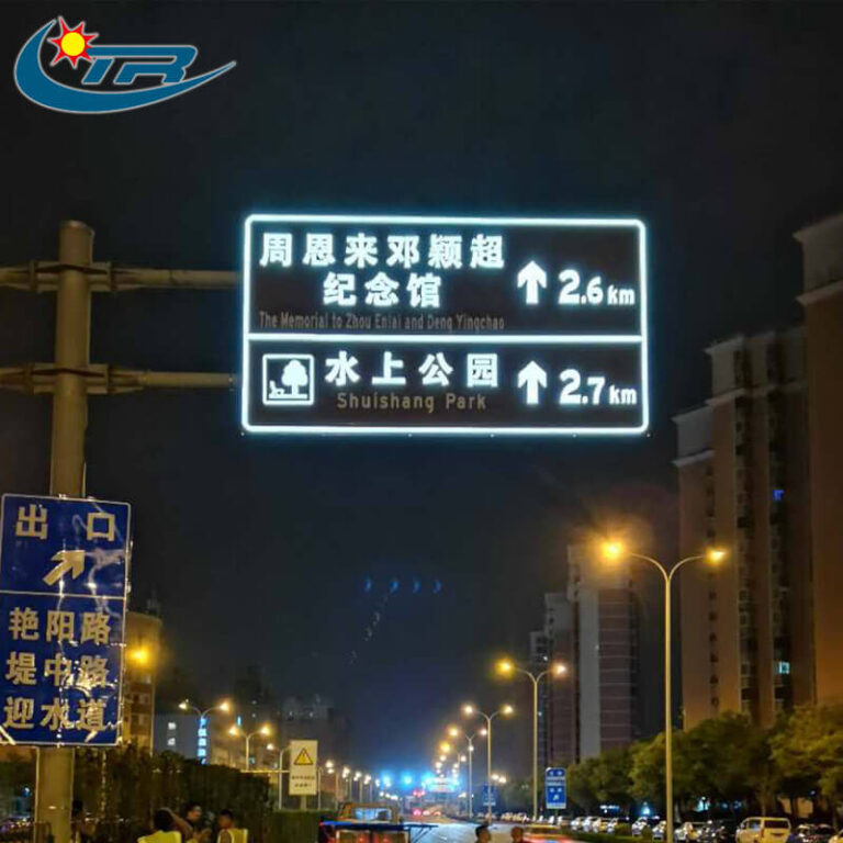 Active Light-emitting Traffic Sign - Victory Traffic