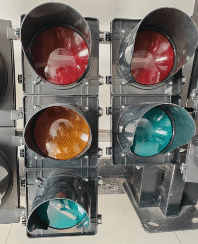 What does the shape and color of the traffic signs represent? - Victory ...